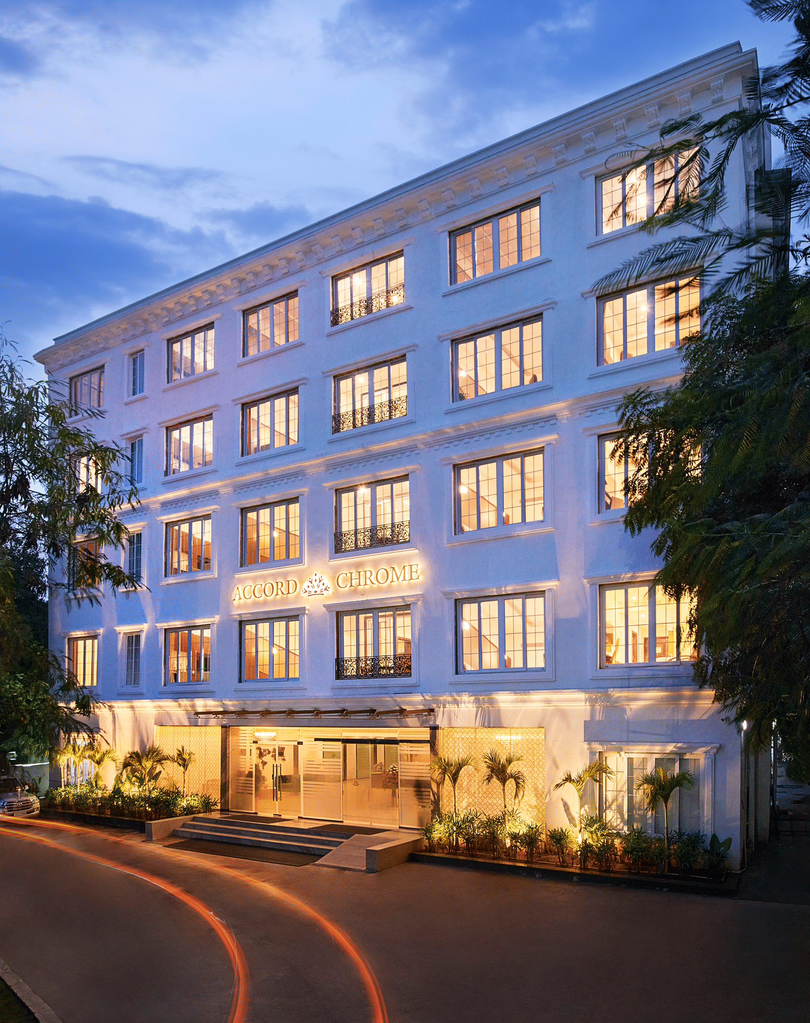 Accord Chrome: Best 4 Star Hotel Near Chennai Airport, Book Now