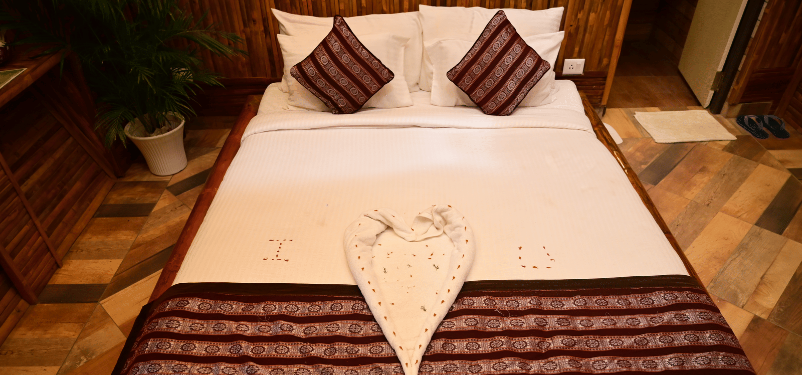 Bamboo Cottages in in Barkul | Pipul Odi Art Museum Resort