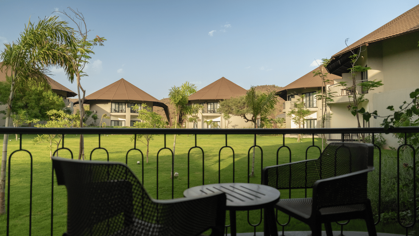 Fire Villa with Balcony | Stay near Gurgaon
