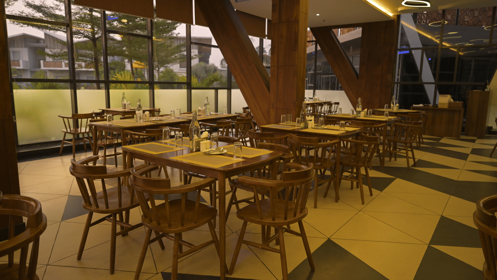 Dining | Restaurants in East India | Hotel Sonar Bangla