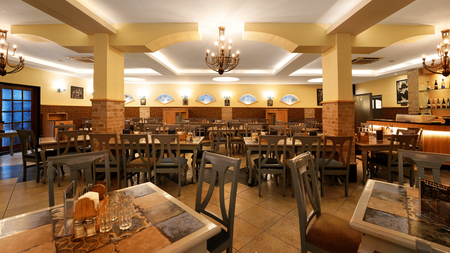 24th Main | Pure Vegetarian Restaurant in J P Nagar | Cross Roads Inn