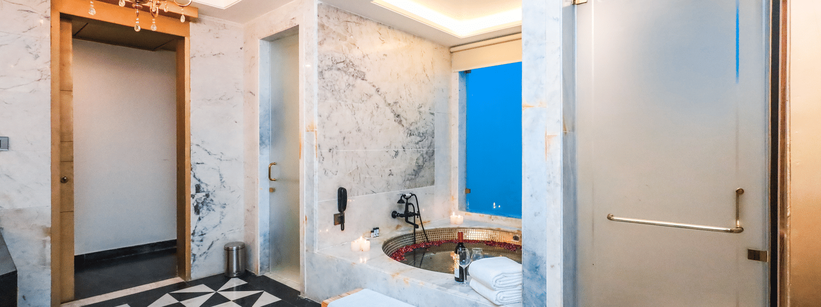 Gold Suite | Stay in Jaipur | Estherea Resort & Spa, Jaipur