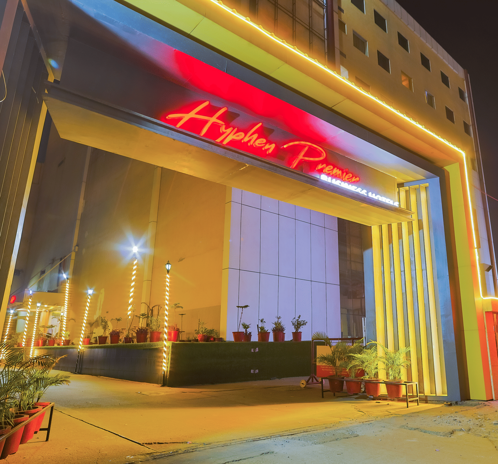 Contact Us | Hyphen Premier Hotel, Meerut