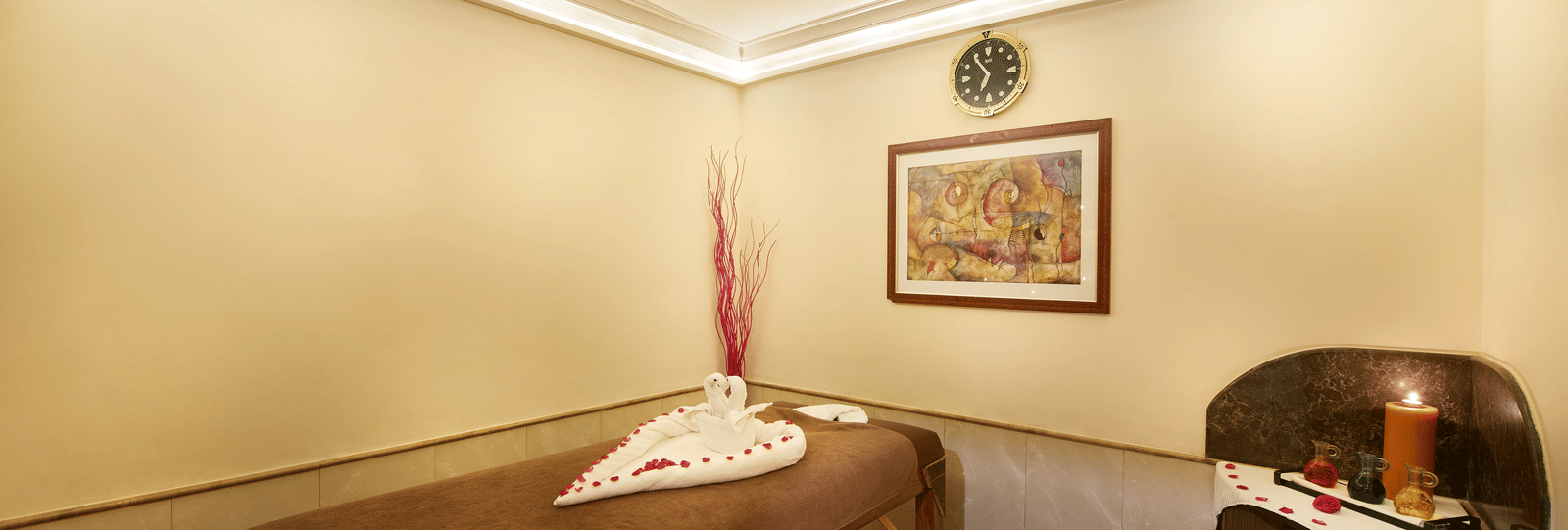 Best Luxury 5 Star Hotels with Wellness Spa in Chennai