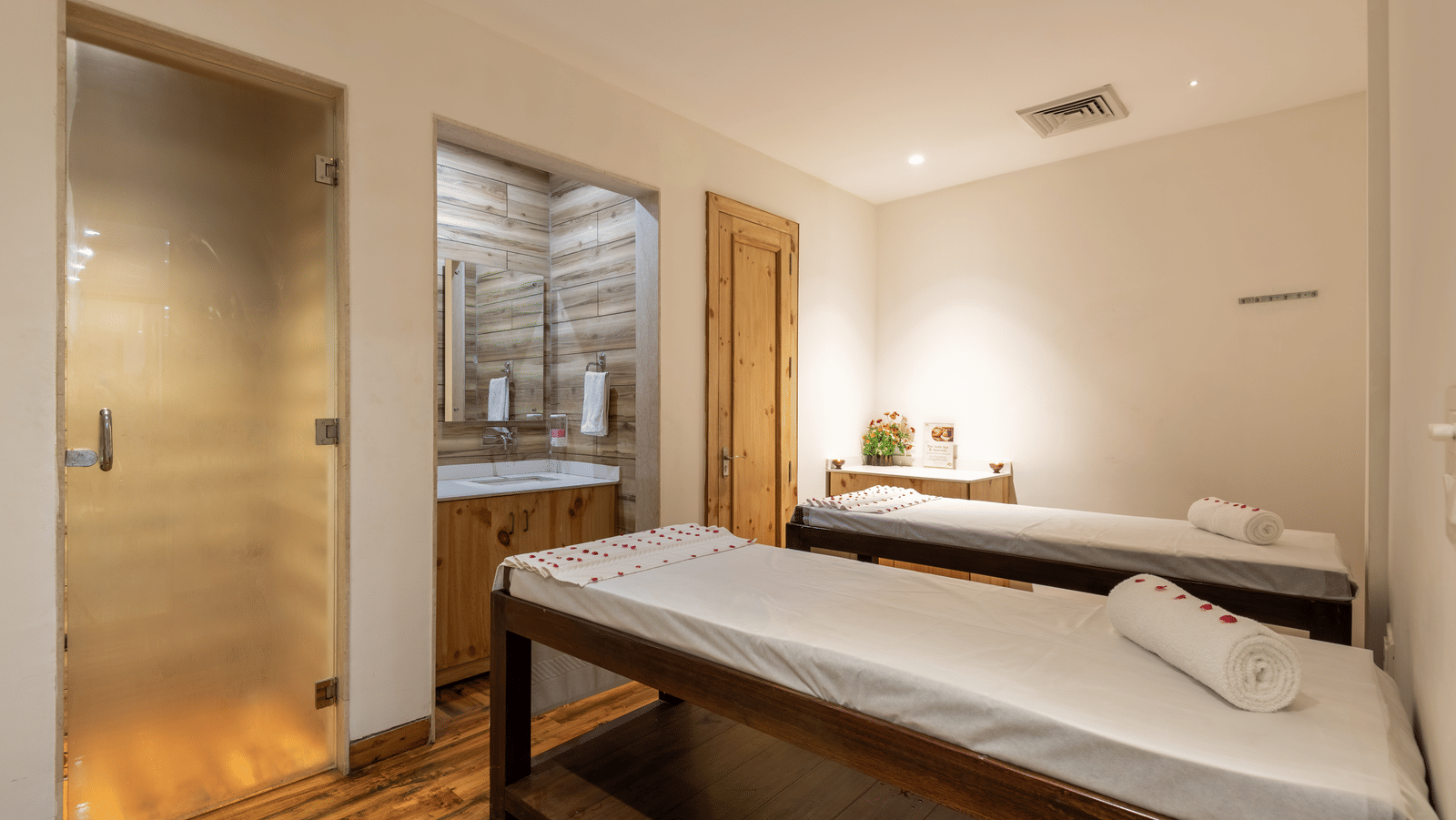 Vedic Wellness |Spa in Rishikesh | DLS The Classio, Rishikesh