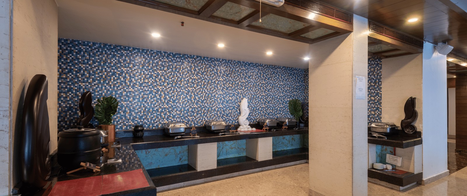 Wynwood Restaurant | Dining in Mussoorie | The Solitaire Resort