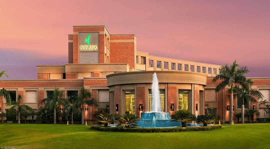 Best Time to Visit India | 5-star Hotel in Ludhiana