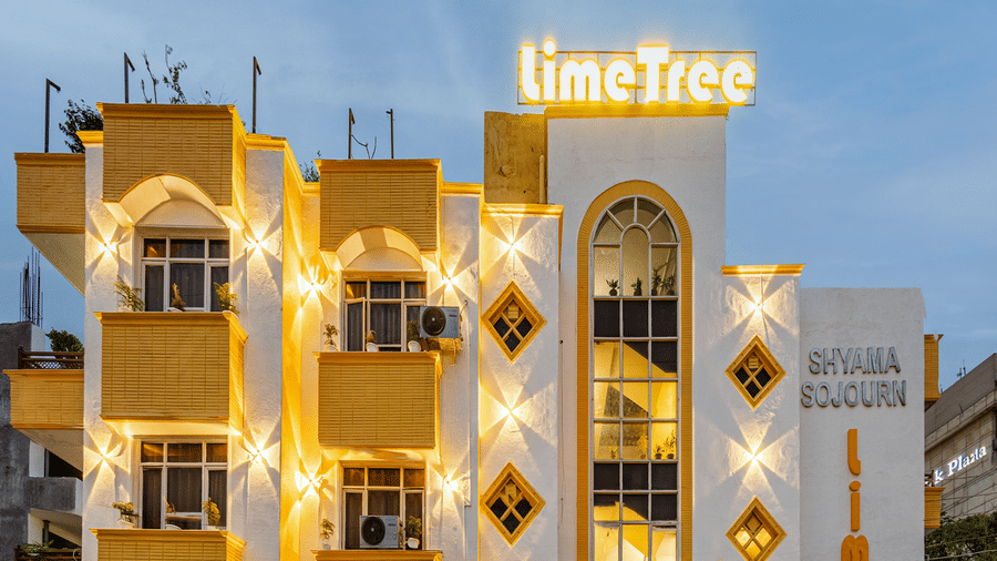 Dining in Gurgaon | Lime Tree Hotels and Banquet Hall Near Huda Metro