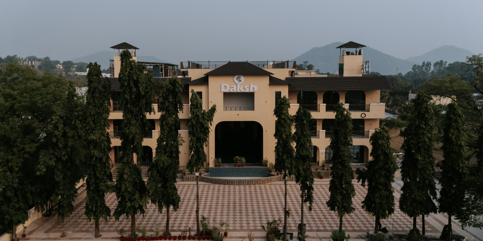 Daksh The Fateh Retreat | Resort near Fateh Sagar Lake in Udaipur