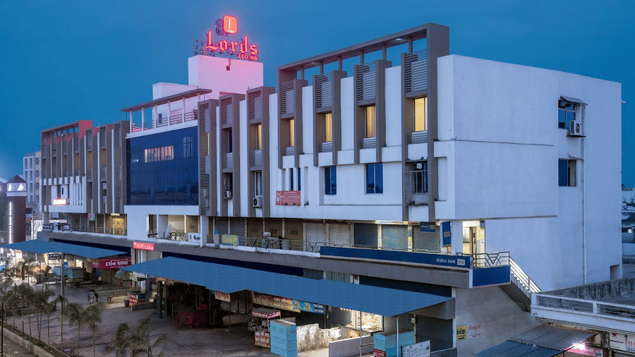 Lords Eco Inn Shapar Rajkot | Best Hotel in Rajkot, Gujarat