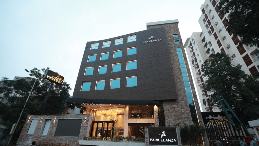 Hotel Park Elanza, Chennai | Hotel Near Marina Beach