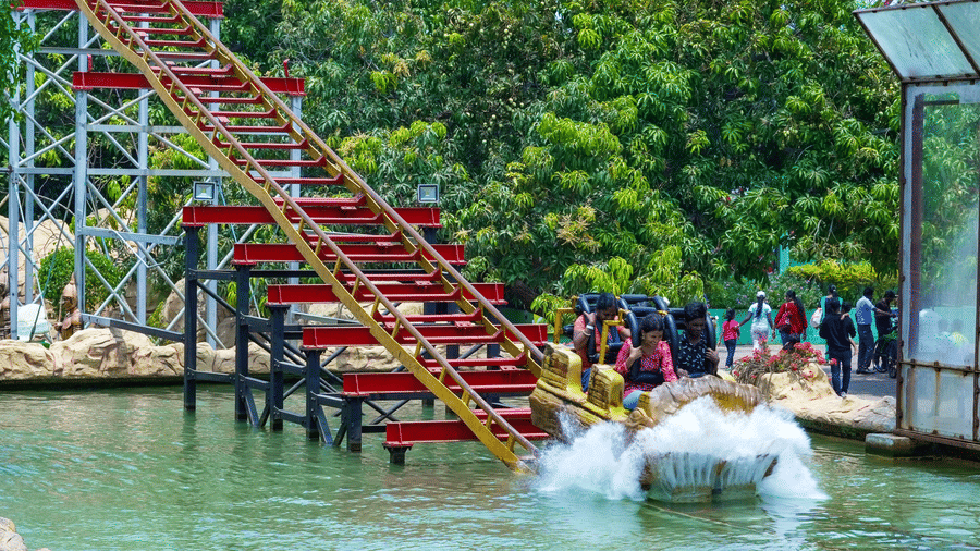 WATER COASTER