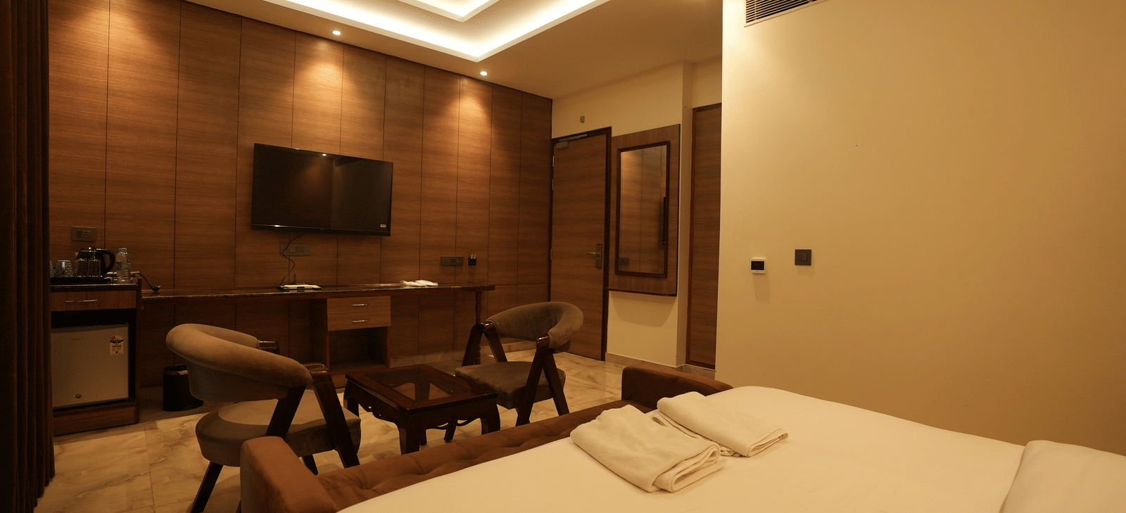 Lime Tree Hotel Near India Expo Mart, Greater Noida