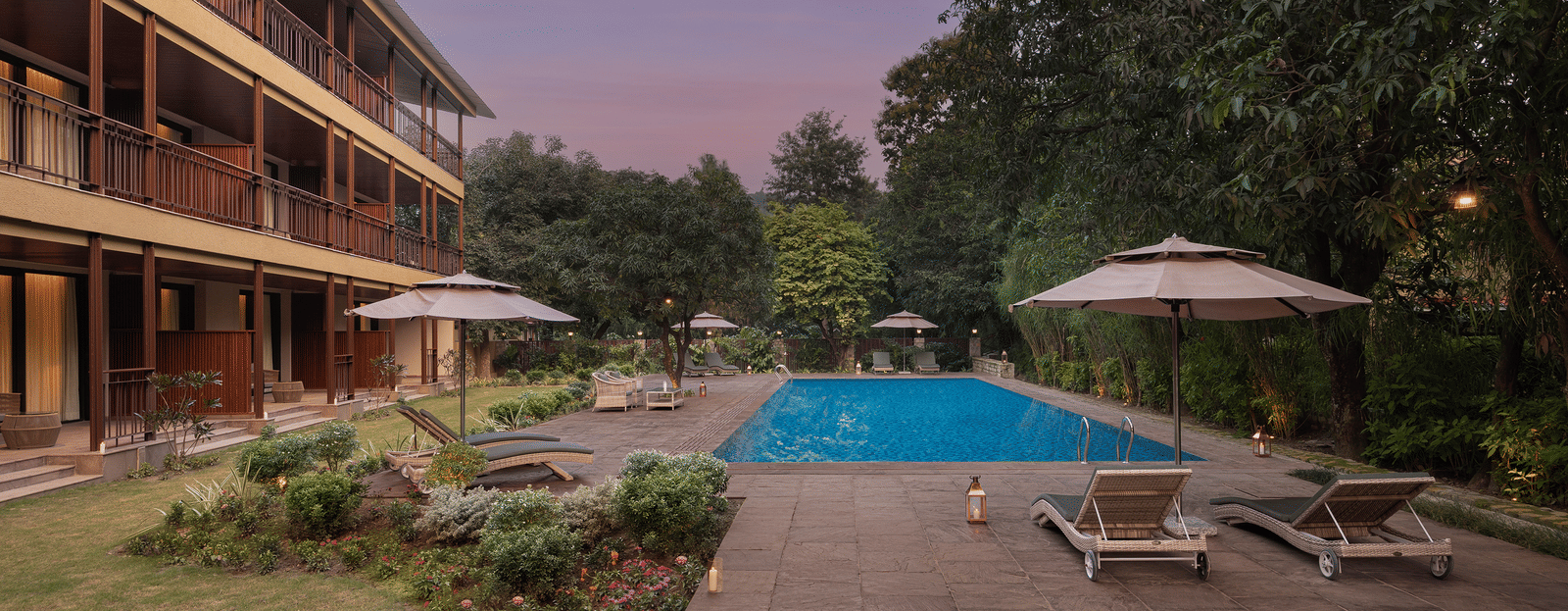 Sanctuary Suites | The Riverview Retreat, Corbett