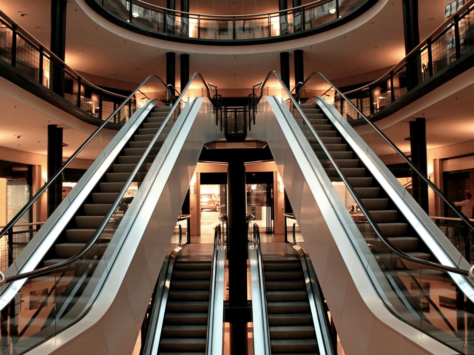 Phoenix Marketcity Pune: PVR Cinemas, Gaming, and Dining
